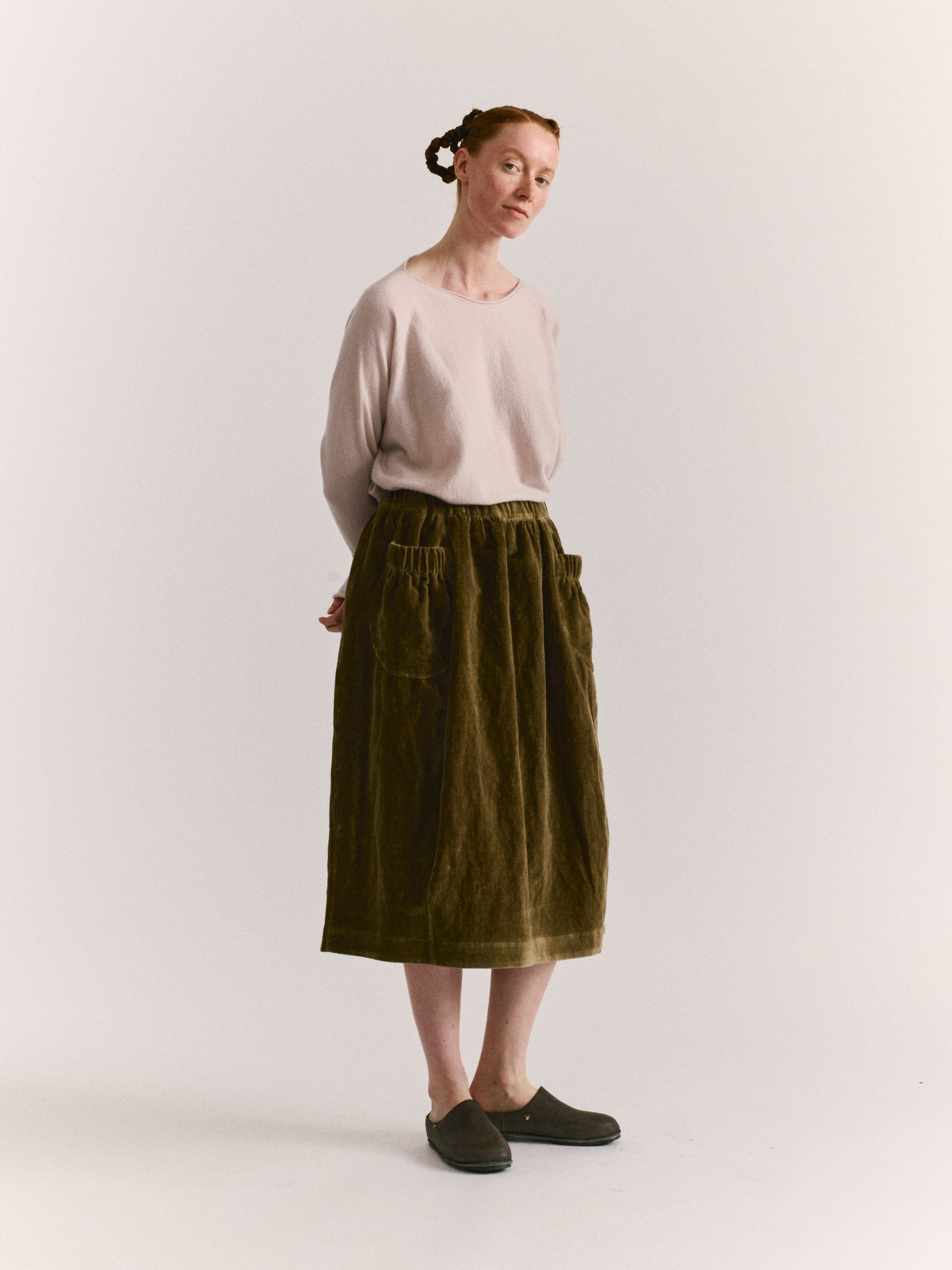GHOST SKIRT - MID VELVET - TAUPE – Casey Casey