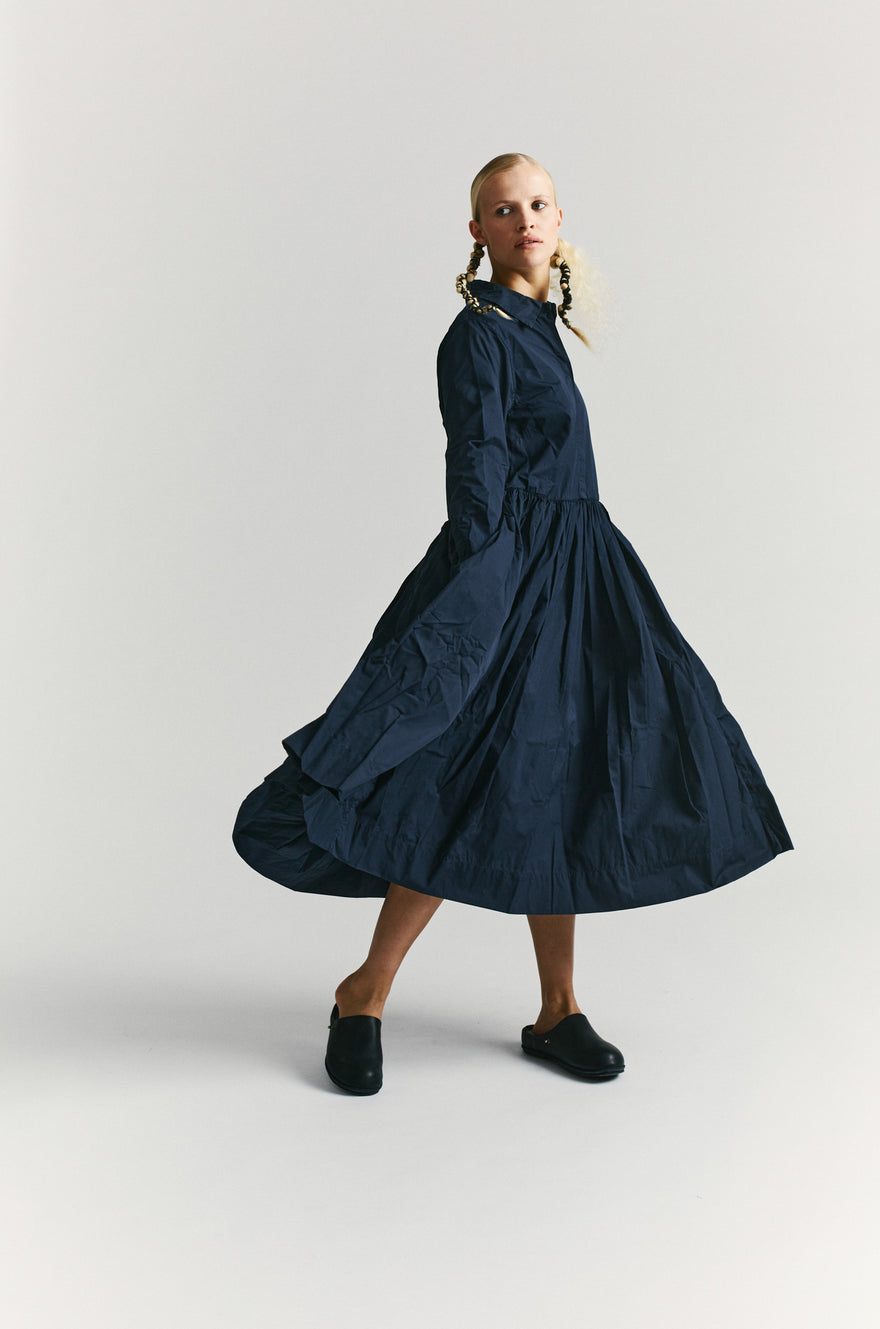 WOMEN – Casey Casey